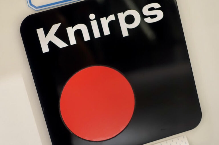 【折りたたみ傘】クニルプスのT.220【ドイツより愛を込めて】 | 物欲紳士ブログ